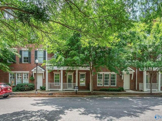 17 Biltmore Dr NW, Huntsville, AL 35806