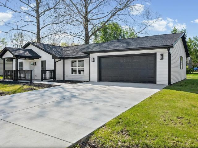 17 Brazos Circle