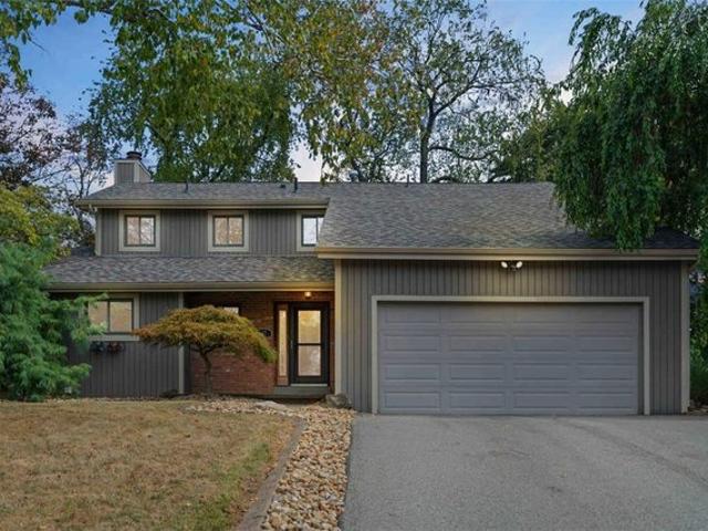 17 Cambria Pt, Pittsburgh, PA 15209