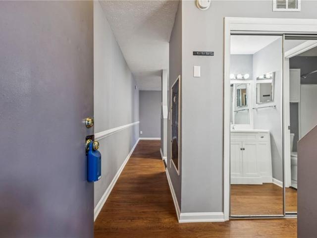 17 Cape Dorey DR # 3A