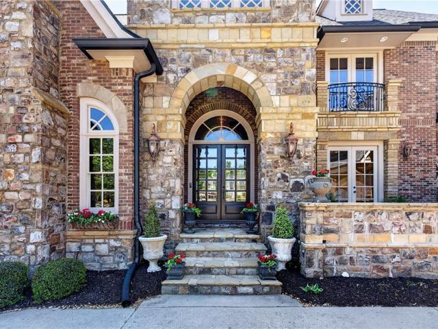 17 Carl Sanders Drive