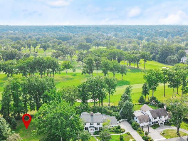 17 Carriage House Lane