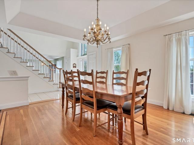 17 Carriage Ln, Woodbury, CT 06798 | MLS #24171