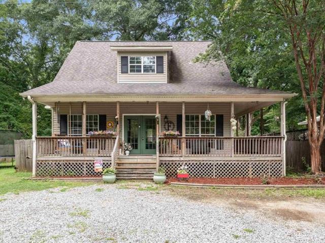 17 Charob Lake Trl, Chelsea, AL 35043