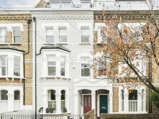 17 Chesilton Road, London, SW6 5AA, United Kingdom | 2 bed apartment for rent #139265743 | Rentberry