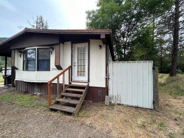 17 Chinook Lane