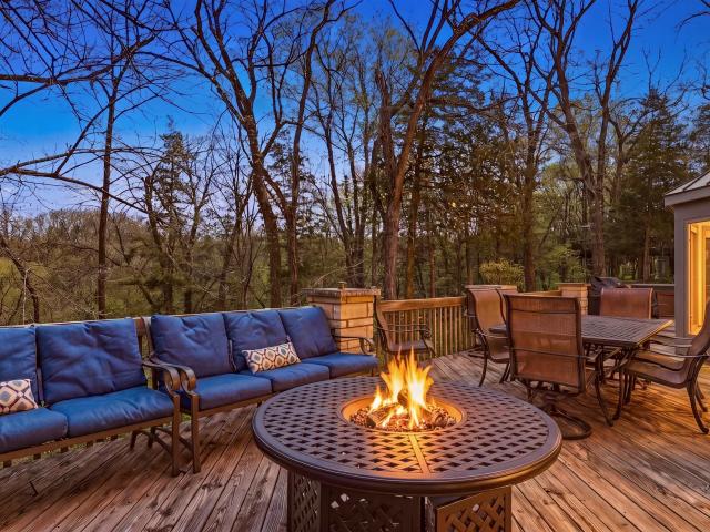 17 Cinnamon Drive