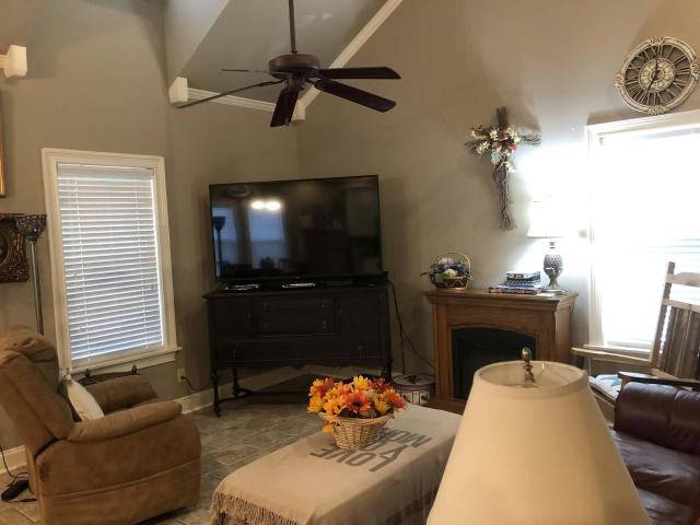 17 connie ct
