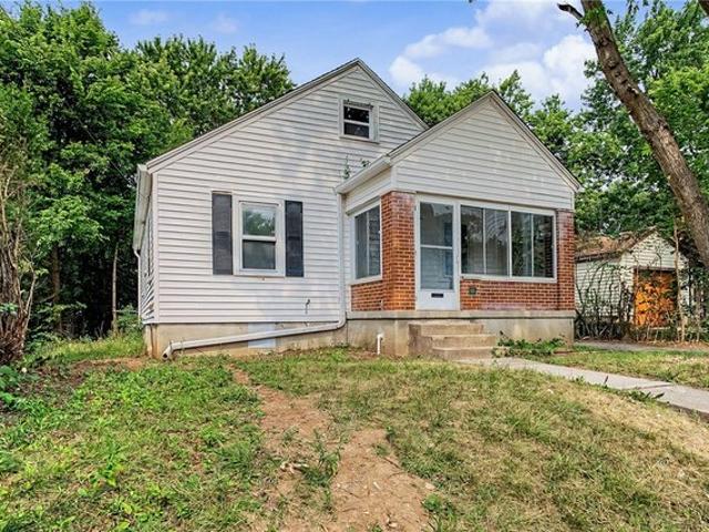 17 Coffman Ave, Trotwood, OH 45426