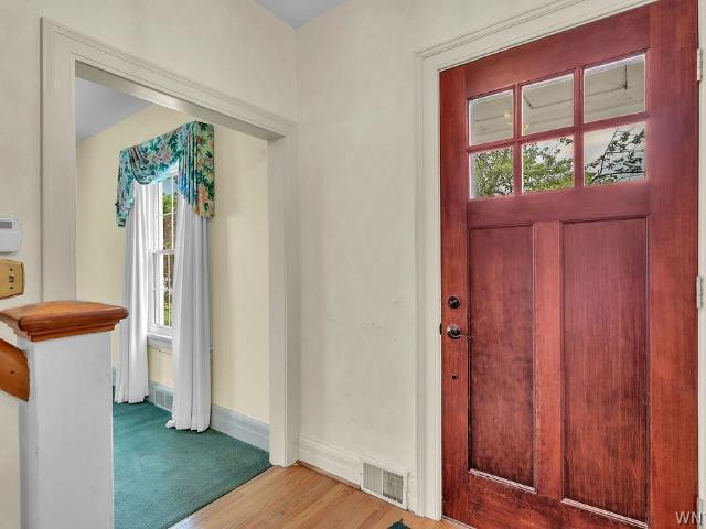 17 Colvin Avenue