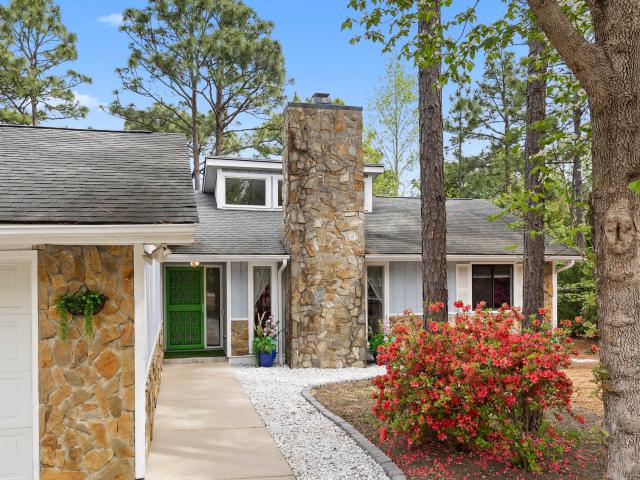 17 Coldstream Ln, Unit 6, Pinehurst, NC 28374 | MLS #10153 | Compass
