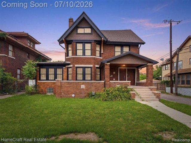 17 Colorado St, Highland Park, MI 48203