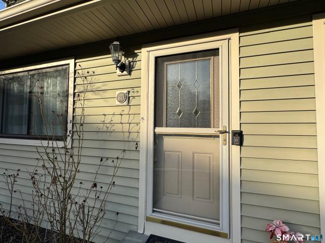 17 Coram Rd, Unit 3D, Shelton, CT 06484 | MLS #24162 | Compass