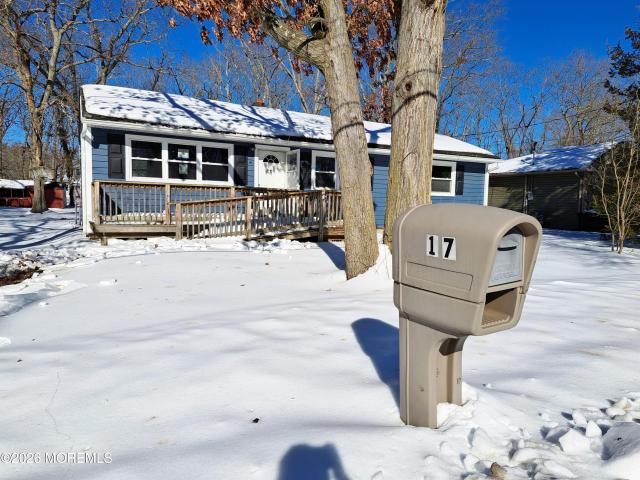 17 Clark Drive