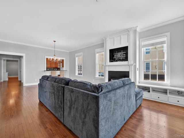 17 Cropsey St, Unit 1D, Warwick, NY 10990 | MLS #962439 | Compass