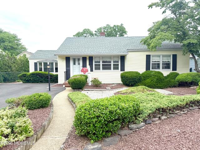 17 Crestview Drive