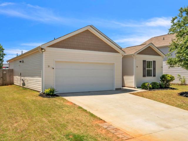 17 Crestwood Pines Trail