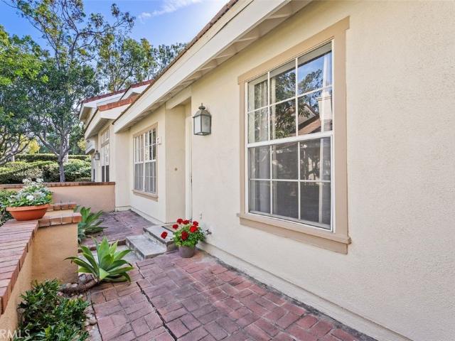 17 Dartmouth, Irvine, CA 92612 | MLS #OC26013 | Compass