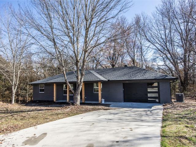 17 Dillow Drive
