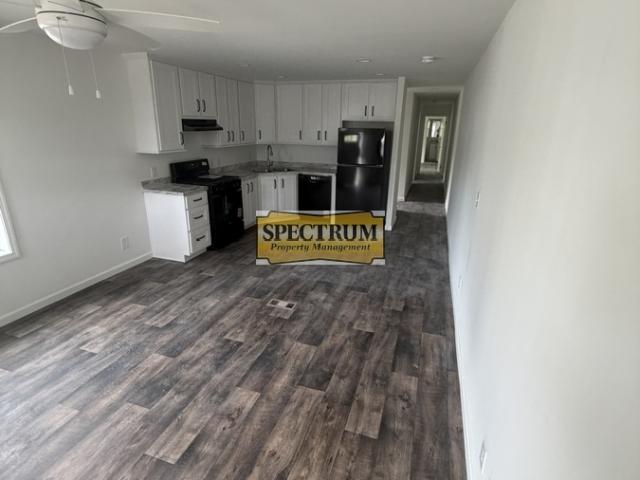 17 Donald St, 2 beds, 2 full baths