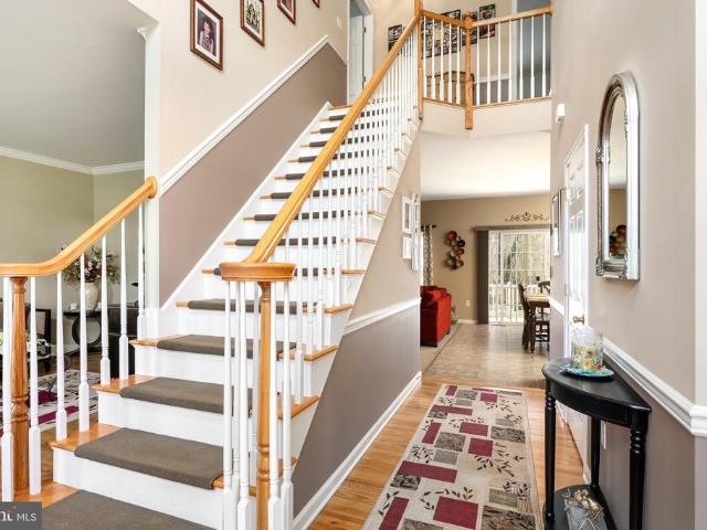 17 Dogwood Lane