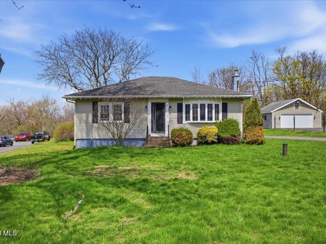 17 Doty Avenue