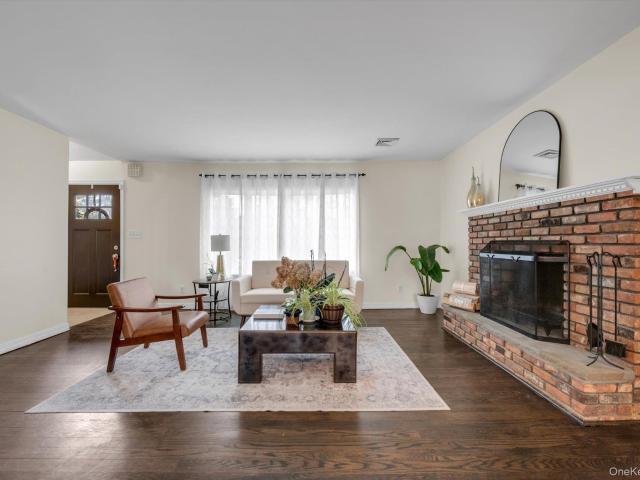 17 Doxey Drive
