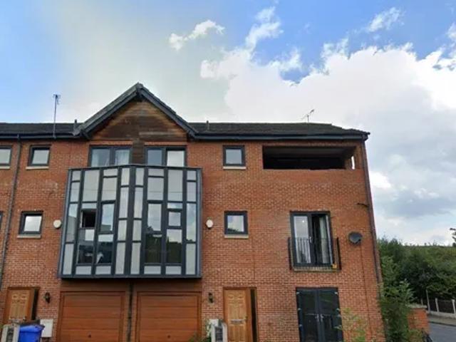 17 Dryden Street, Brunswick, Manchester, M13 9AY, United Kingdom | 5 bed townhouse for rent #17765305 | Rentberry