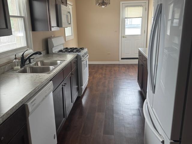 17 E Park St, Unit 1, Mundelein, IL 60060 | MLS #12566 | Compass