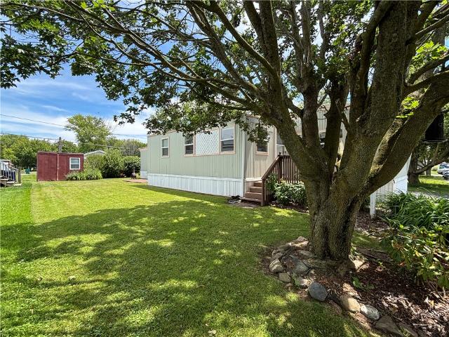 17 Farmingdale Drive