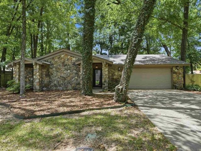 17 Fernwood Dr, Conway, AR 72034