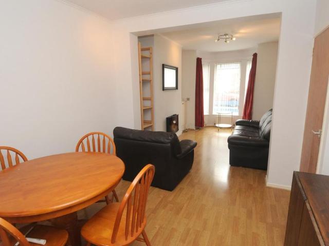17 Fernwood Street, Belfast, BT7 3BQ