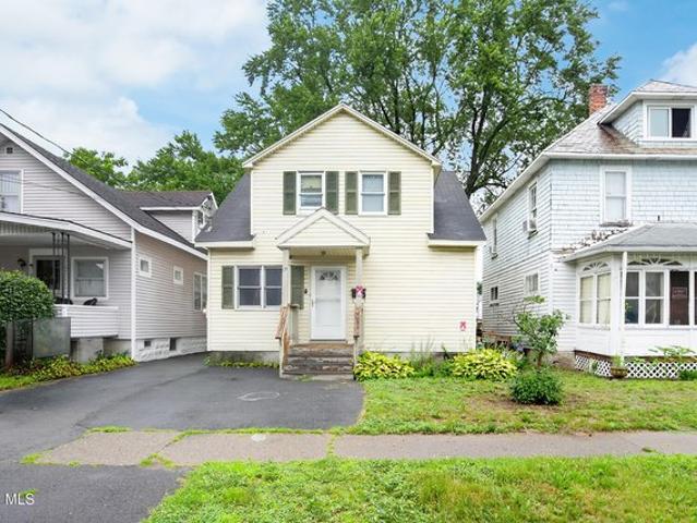 17 Frank St, Schenectady, NY 12304