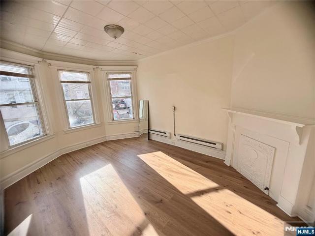 17 Franklin Avenue # 2