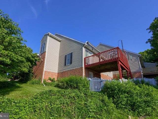 17 Georgetown Court