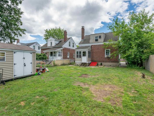17 Grand Avenue