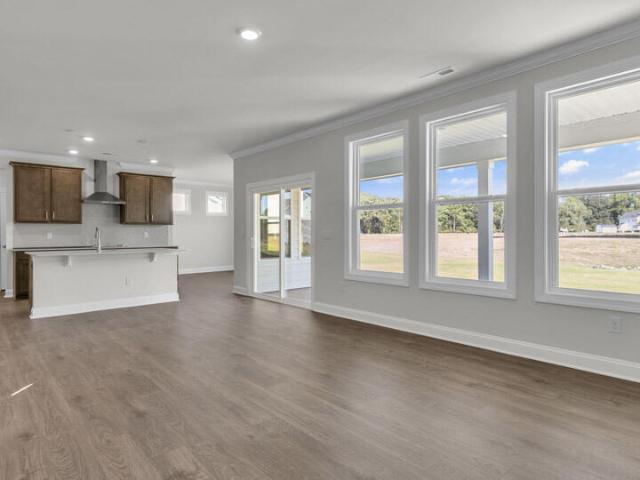 17 Greenwillow Drive