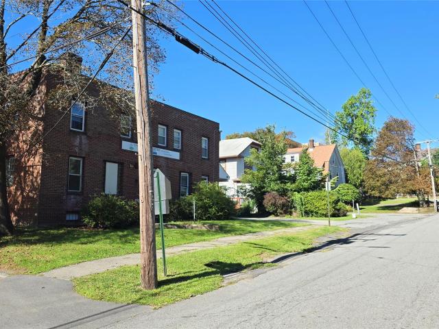 17 Hamilton Avenue