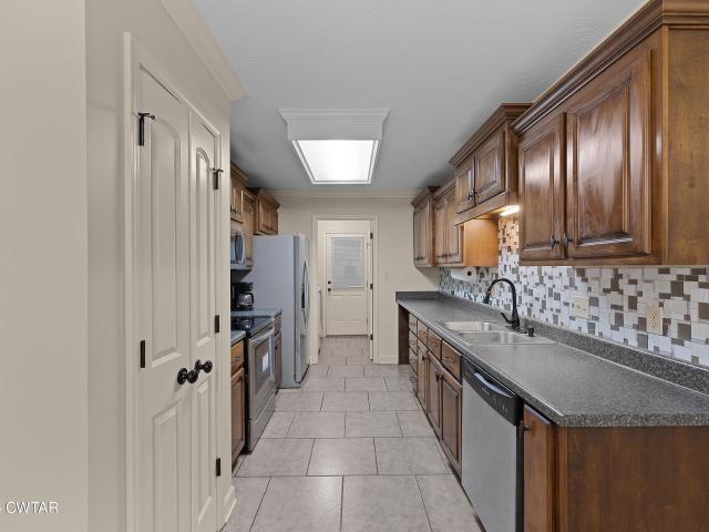 17 Hamlett Cove, Jackson, TN 38305 | MLS #2601