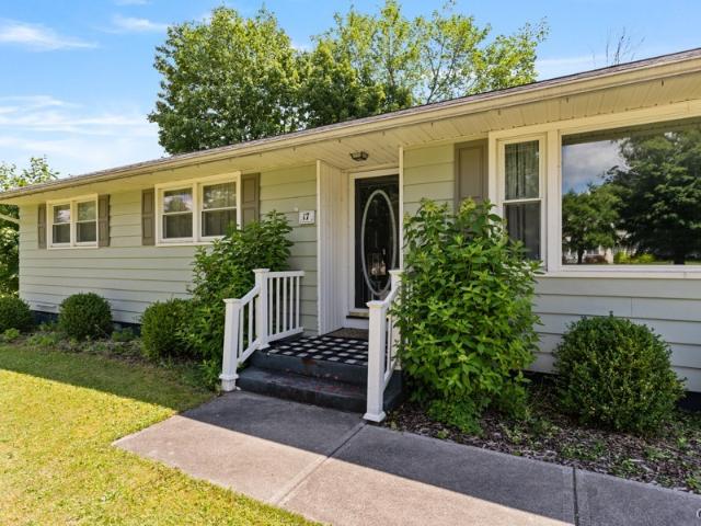 17 Harts Hill Parkway