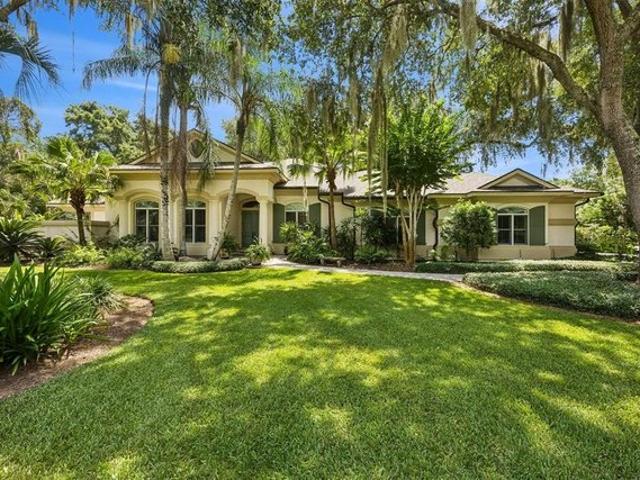 17 Harrison Creek Rd, Fernandina Beach, FL 32034
