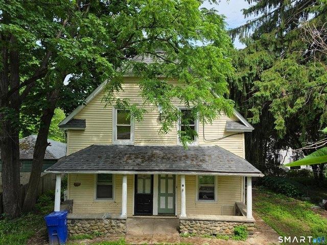 17 Hawthorne Ter, Torrington, CT 06790