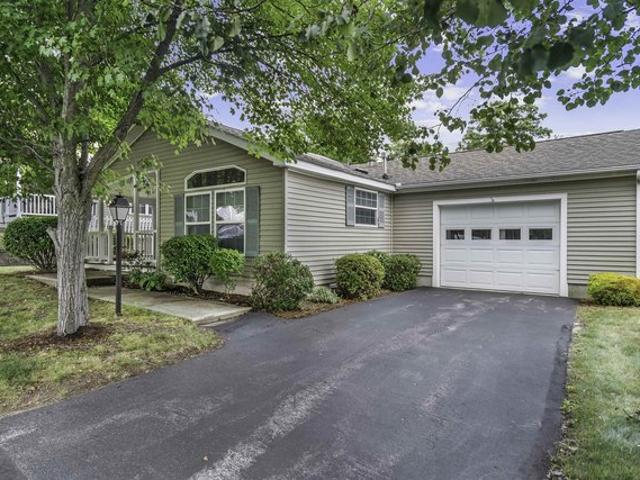 17 Heritage Way, Manchester, NH 03104