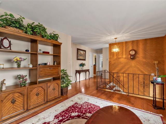 17 Horton Drive