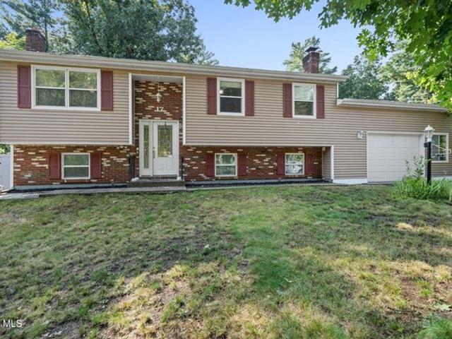 17 Ichabod Ln, Ballston Spa, NY 12020