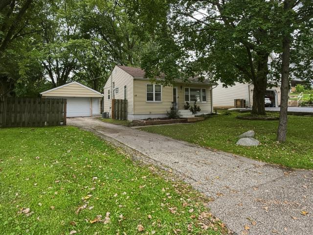 17 Indian Trail