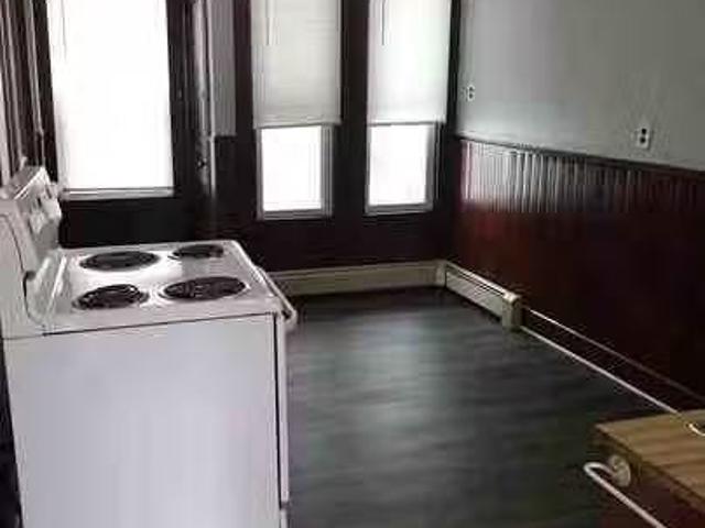 17 Jefferson Street, Lewiston, ME 7 17 Jefferson Street