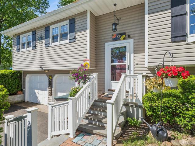17 Joyce Drive