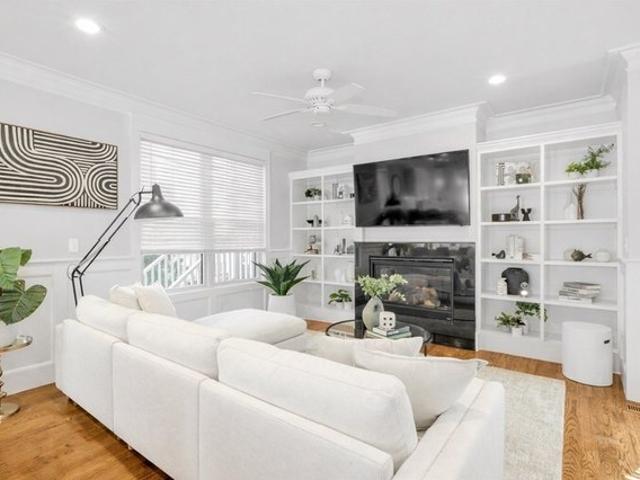 17 June Unit 2, Boston, MA 02131