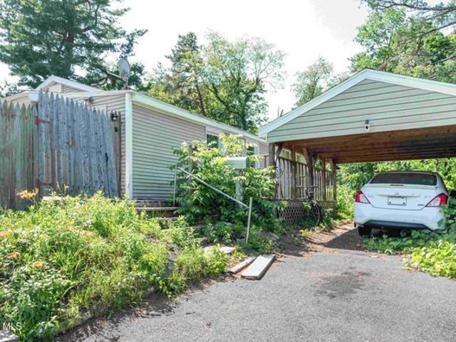 17 Katherine Rd, Albany, NY 12205